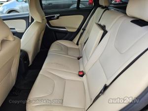 Черный Вольво B60 2015 в Тарту, объемом двигателя 2.00 л и пробегом 222 тыс. км за 8790 €, фото 14 на AUTOMOTO.COM.LV