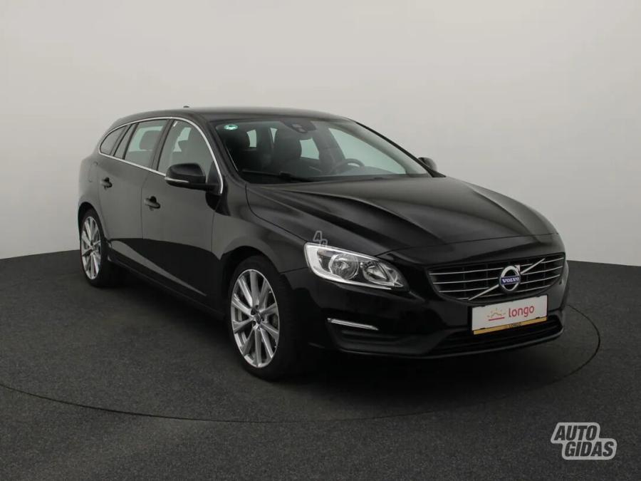 Black Volvo V60 2015 in Vilnius, with an engine capacity of 2.40 L and mileage of 260 thousand km for 9199 €, photo 11 on AUTOMOTO.COM.LV