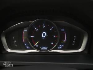 Black Volvo V60 2015 in Vilnius, with an engine capacity of 2.40 L and mileage of 260 thousand km for 9199 €, photo 20 on AUTOMOTO.COM.LV