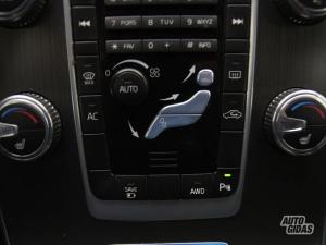 Black Volvo V60 2015 in Vilnius, with an engine capacity of 2.40 L and mileage of 260 thousand km for 9199 €, photo 21 on AUTOMOTO.COM.LV