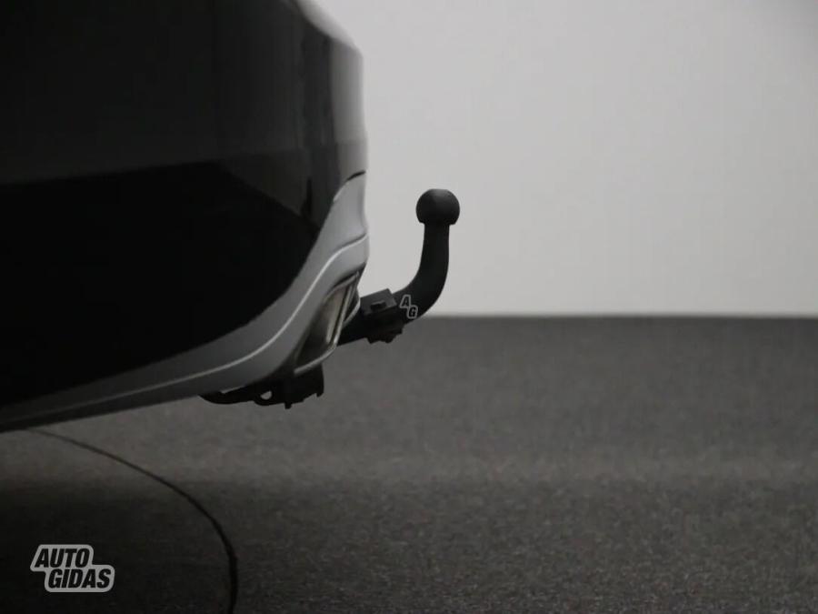 Black Volvo V60 2015 in Vilnius, with an engine capacity of 2.40 L and mileage of 260 thousand km for 9199 €, photo 30 on AUTOMOTO.COM.LV