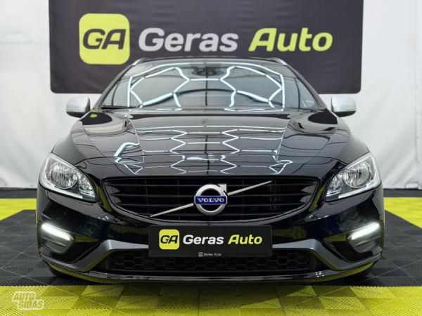 Melns Volvo V60 2015 Avižieniai, ar dzinēja tilpumu 2.00 L un nobraukumu 236 tūkst. km par 6799 €, foto 2 vietnē AUTOMOTO.COM.LV