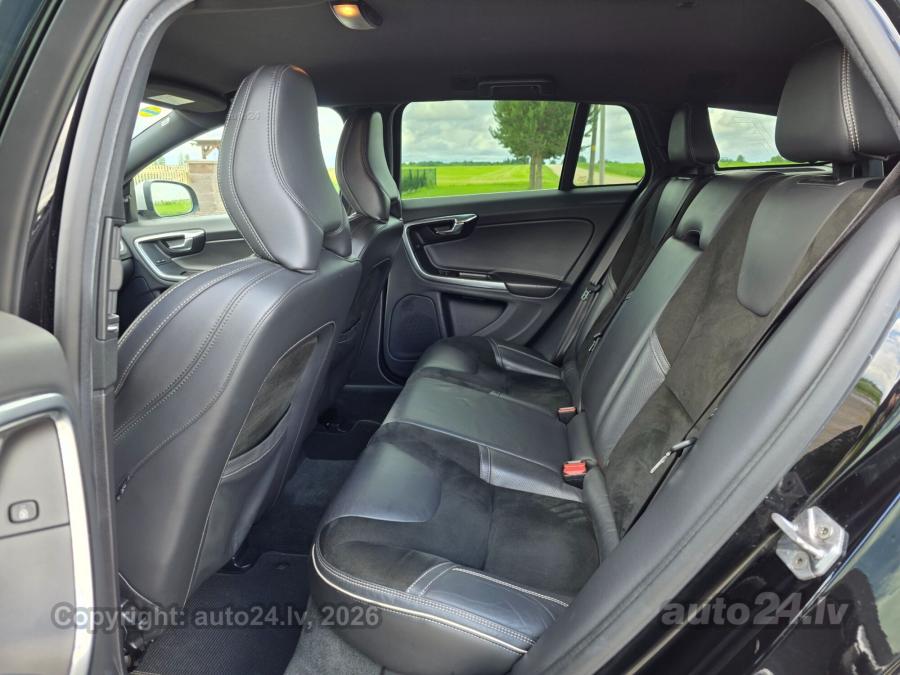 Черный Вольво B60 2015 в Пайде, объемом двигателя 2.40 л и пробегом 292 тыс. км за 10290 €, фото 12 на AUTOMOTO.COM.LV