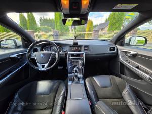Черный Вольво B60 2015 в Пайде, объемом двигателя 2.40 л и пробегом 292 тыс. км за 10290 €, фото 20 на AUTOMOTO.COM.LV