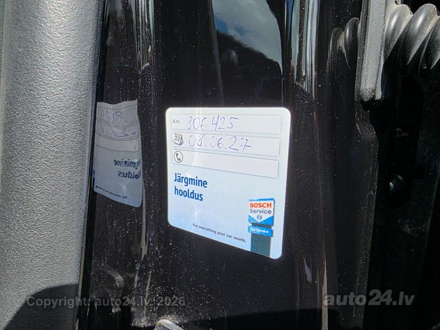 Черный Вольво B60 2015 в Пайде, объемом двигателя 2.40 л и пробегом 292 тыс. км за 10290 €, фото 30 на AUTOMOTO.COM.LV