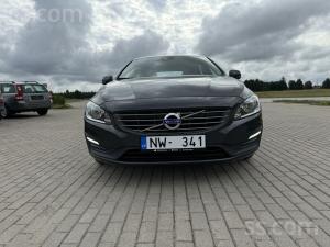Melns Volvo V60 2015 Talsi, ar dzinēja tilpumu 1.60 L un nobraukumu 113 tūkst. km par 8700 €, foto 3 vietnē AUTOMOTO.COM.LV