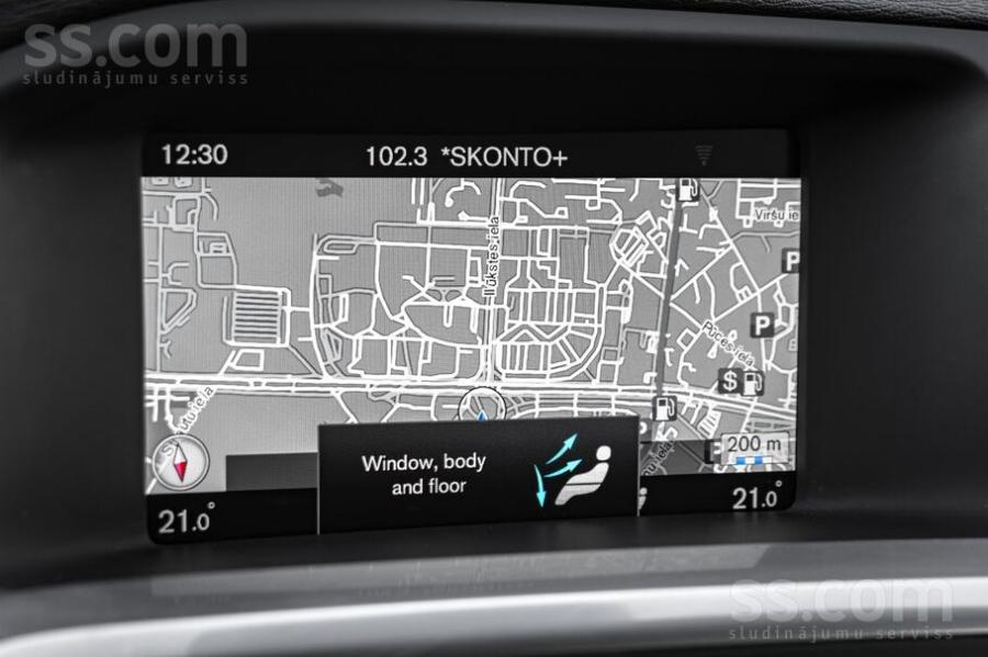 Melns Volvo V60 2015 Rīga, ar dzinēja tilpumu 2.00 L un nobraukumu 0 tūkst. km par 7490 €, foto 27 vietnē AUTOMOTO.COM.LV