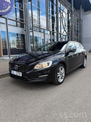 Black Volvo V60 2015 in Riga, with an engine capacity of 2.40 L and mileage of 0 thousand km for 7900 €, photo  on AUTOMOTO.COM.LV