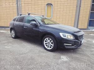 Melns Volvo V60 2015 Rīga, ar dzinēja tilpumu 2.00 L un nobraukumu 0 tūkst. km par 7500 €, foto 3 vietnē AUTOMOTO.COM.LV