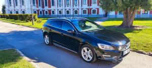 Melns Volvo V60 2015 Jelgava, ar dzinēja tilpumu 2.40 L un nobraukumu 209 tūkst. km par 9200 €, foto 6 vietnē AUTOMOTO.COM.LV