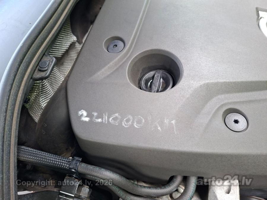 Черный Вольво B60 2015 в Раквере, объемом двигателя 2.00 л и пробегом 299 тыс. км за 8200 €, фото 18 на AUTOMOTO.COM.LV
