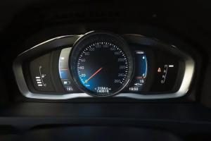 Черный Вольво B60 2015 в Елгава, объемом двигателя 2.40 л и пробегом 141 тыс. км за 14900 €, фото 14 на AUTOMOTO.COM.LV