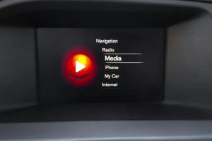 Черный Вольво B60 2015 в Елгава, объемом двигателя 2.40 л и пробегом 141 тыс. км за 14900 €, фото 25 на AUTOMOTO.COM.LV