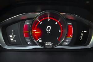 Черный Вольво B60 2015 в Елгава, объемом двигателя 2.40 л и пробегом 141 тыс. км за 14900 €, фото 27 на AUTOMOTO.COM.LV