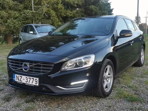 Черный Вольво B60 2015 в Кулдига, объемом двигателя 2.00 л и пробегом 259 тыс. км за 9600 €, фото 1 на AUTOMOTO.COM.LV
