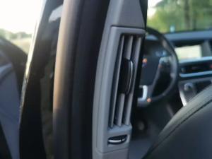 Melns Volvo V60 2015 Kuldīga, ar dzinēja tilpumu 2.00 L un nobraukumu 259 tūkst. km par 9600 €, foto 18 vietnē AUTOMOTO.COM.LV
