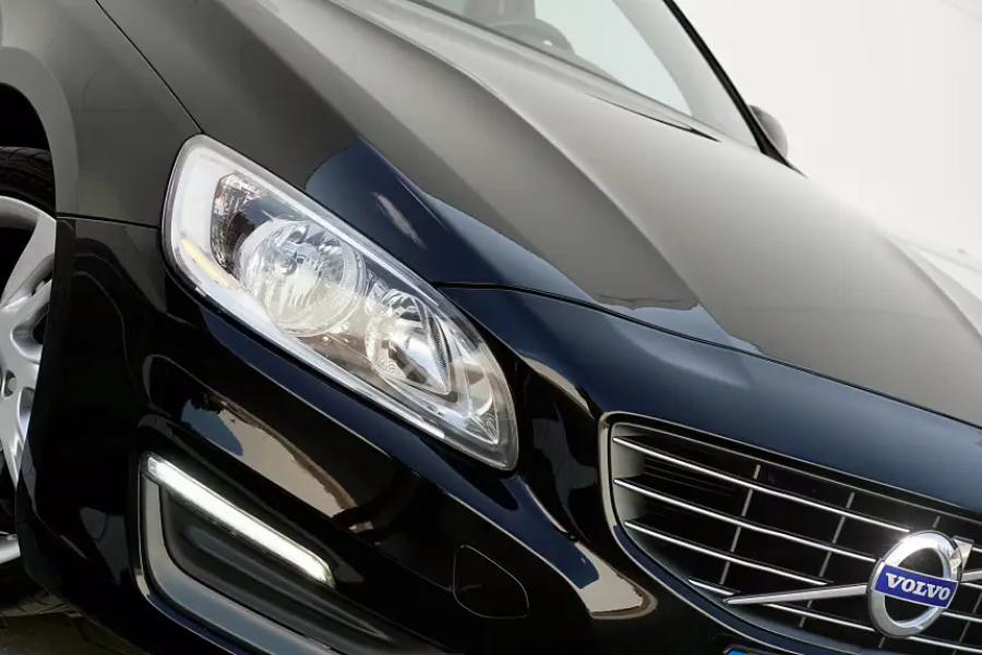 Черный Вольво B60 2015 в Рига, объемом двигателя 2.00 л и пробегом 219 тыс. км за 7600 €, фото 1 на AUTOMOTO.COM.LV