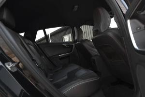 Black Volvo V60 2015 in Jelgava, with an engine capacity of 2.40 L and mileage of 278 thousand km for 10500 €, photo 13 on AUTOMOTO.COM.LV