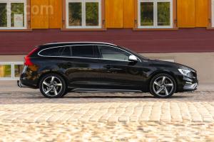 Черный Вольво B60 2015 в Елгава, объемом двигателя 2.40 л и пробегом 0 тыс. км за 8990 €, фото 21 на AUTOMOTO.COM.LV