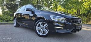 Melns Volvo V60 2015 Kazlų Rūda, ar dzinēja tilpumu 2.40 L un nobraukumu 237 tūkst. km par 6000 €, foto 3 vietnē AUTOMOTO.COM.LV