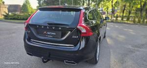 Melns Volvo V60 2015 Kazlų Rūda, ar dzinēja tilpumu 2.40 L un nobraukumu 237 tūkst. km par 6000 €, foto 13 vietnē AUTOMOTO.COM.LV