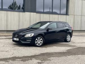 Black Volvo V60 2015 in Sigulda, with an engine capacity of 2.40 L and mileage of 218 thousand km for 10990 €, photo  on AUTOMOTO.COM.LV