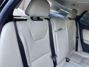 Melns Volvo V60 2015 Viļņa, ar dzinēja tilpumu 2.00 L un nobraukumu 242 tūkst. km par 7700 €, foto 7 vietnē AUTOMOTO.COM.LV