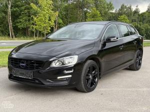 Black Volvo V60 2015 in Alytus, with an engine capacity of 2.00 L and mileage of 244 thousand km for 6666 €, photo 3 on AUTOMOTO.COM.LV