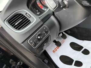 Black Volvo V60 2015 in Alytus, with an engine capacity of 2.00 L and mileage of 244 thousand km for 6666 €, photo 14 on AUTOMOTO.COM.LV