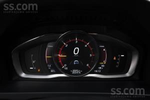 Melns Volvo V60 2015 Jelgava, ar dzinēja tilpumu 2.40 L un nobraukumu 255 tūkst. km par 9500 €, foto 22 vietnē AUTOMOTO.COM.LV