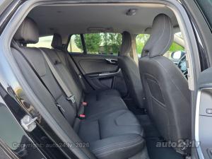Черный Вольво B60 2015 в Пайде, объемом двигателя 2.00 л и пробегом 150 тыс. км за 8990 €, фото 16 на AUTOMOTO.COM.LV