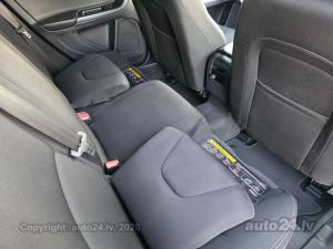 Черный Вольво B60 2015 в Пайде, объемом двигателя 2.00 л и пробегом 150 тыс. км за 8990 €, фото 18 на AUTOMOTO.COM.LV