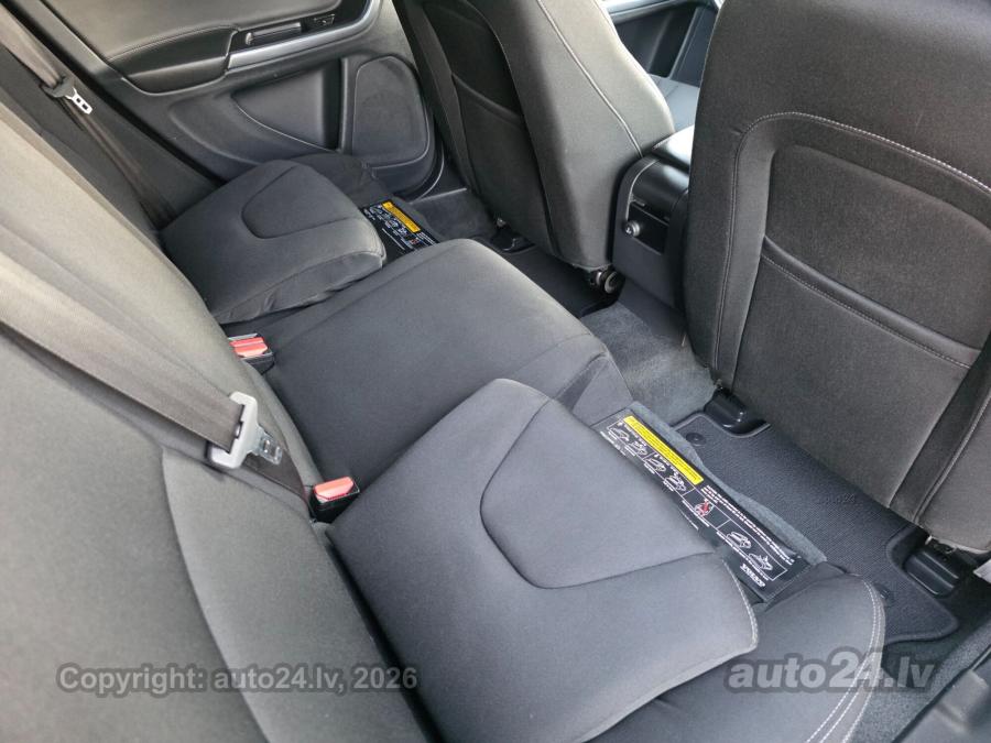 Черный Вольво B60 2015 в Пайде, объемом двигателя 2.00 л и пробегом 150 тыс. км за 8990 €, фото 18 на AUTOMOTO.COM.LV