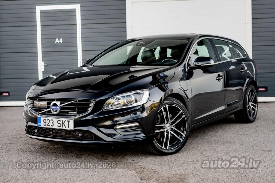 Melns Volvo V60 2015 Tallina, ar dzinēja tilpumu 2.40 L un nobraukumu 224 tūkst. km par 10650 €, foto 6 vietnē AUTOMOTO.COM.LV
