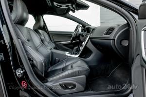 Melns Volvo V60 2015 Tallina, ar dzinēja tilpumu 2.40 L un nobraukumu 224 tūkst. km par 10650 €, foto 9 vietnē AUTOMOTO.COM.LV