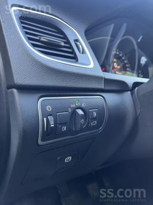 Melns Volvo V60 2015 Cēsis, ar dzinēja tilpumu 2.00 L un nobraukumu 340 tūkst. km par 7500 €, foto 8 vietnē AUTOMOTO.COM.LV