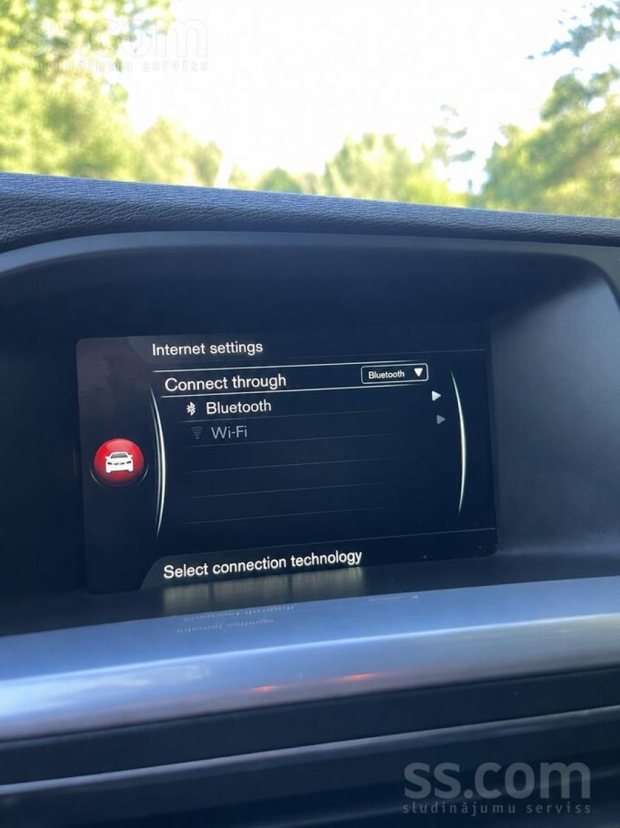 Melns Volvo V60 2015 Cēsis, ar dzinēja tilpumu 2.00 L un nobraukumu 340 tūkst. km par 7500 €, foto 10 vietnē AUTOMOTO.COM.LV