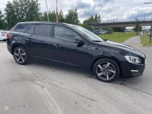 Melns Volvo V60 2015 Kauņa, ar dzinēja tilpumu 1.97 L un nobraukumu 269 tūkst. km par 6450 €, foto 4 vietnē AUTOMOTO.COM.LV