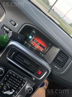 Melns Volvo V60 2015 Cēsis, ar dzinēja tilpumu 2.40 L un nobraukumu 0 tūkst. km par 9300 €, foto 22 vietnē AUTOMOTO.COM.LV