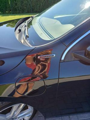 Black Volvo V60 2015 in Raseiniai, with an engine capacity of 2.40 L and mileage of 268 thousand km for 7400 €, photo 7 on AUTOMOTO.COM.LV