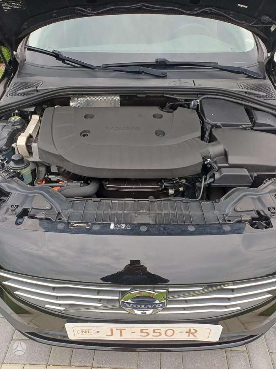 Black Volvo V60 2015 in Raseiniai, with an engine capacity of 2.40 L and mileage of 268 thousand km for 7400 €, photo 15 on AUTOMOTO.COM.LV