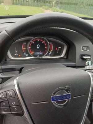 Black Volvo V60 2015 in Raseiniai, with an engine capacity of 2.40 L and mileage of 268 thousand km for 7400 €, photo 21 on AUTOMOTO.COM.LV