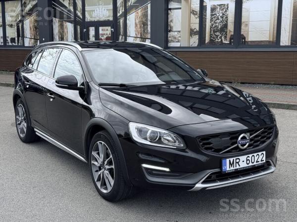 Вольво B60 2015 в Рига на AUTOMOTO.COM.LV Черный Вольво B60 2015 в Рига, объемом двигателя 2.00 л и пробегом 0 тыс. км за 7950 €, фото 3 на AUTOMOTO.COM.LV