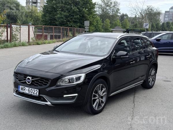 Вольво B60 2015 в Рига на AUTOMOTO.COM.LV Черный Вольво B60 2015 в Рига, объемом двигателя 2.00 л и пробегом 0 тыс. км за 7950 €, фото 4 на AUTOMOTO.COM.LV