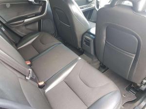 Black Volvo V60 2015 in Siauliai, with an engine capacity of 1.56 L and mileage of 180 thousand km for 5350 €, photo 11 on AUTOMOTO.COM.LV