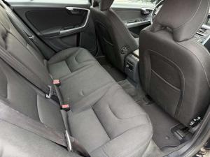 Black Volvo V60 2015 in Vilnius, with an engine capacity of 1.56 L and mileage of 295 thousand km for 3750 €, photo 11 on AUTOMOTO.COM.LV
