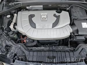 Melns Volvo V60 2015 Cēsis, ar dzinēja tilpumu 2.40 L un nobraukumu 329 tūkst. km par 7700 €, foto 17 vietnē AUTOMOTO.COM.LV