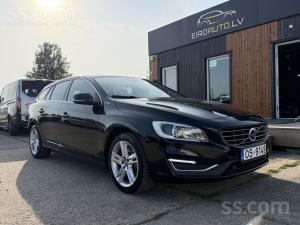 Черный Вольво B60 2015 в Рига, объемом двигателя 2.40 л и пробегом 231 тыс. км за 9900 €, фото 1 на AUTOMOTO.COM.LV