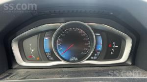 Melns Volvo V60 2015 Rīga, ar dzinēja tilpumu 2.40 L un nobraukumu 384 tūkst. km par 4994 €, foto 11 vietnē AUTOMOTO.COM.LV