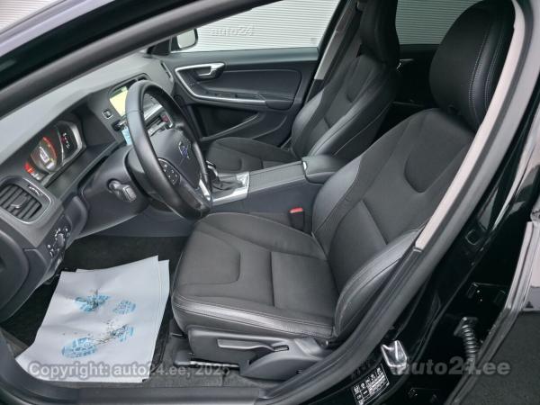 Черный Вольво B60 2016 в Таллин, объемом двигателя 2.00 л и пробегом 210 тыс. км за 7999 €, фото 11 на AUTOMOTO.COM.LV